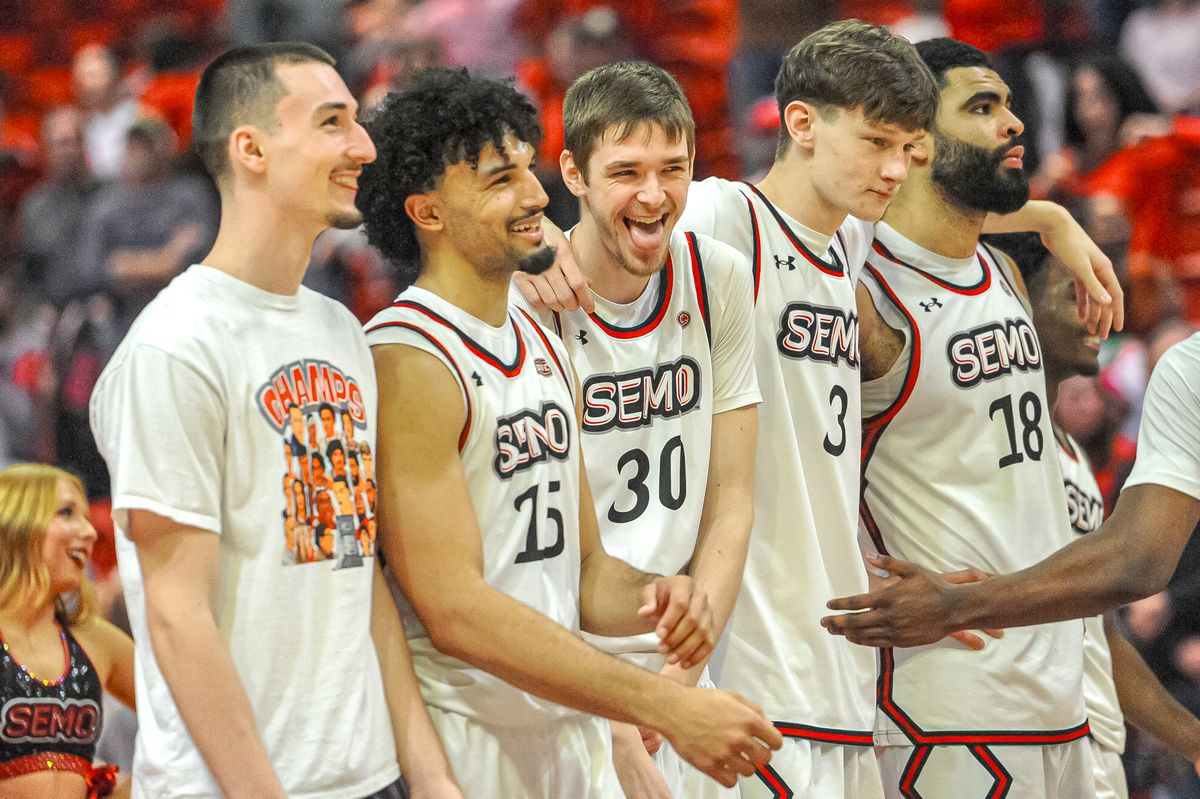 Southeast men end regular season with comeback win over TTU
