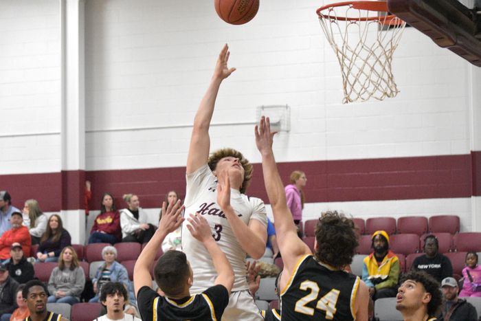 Senior Night triumph: Peters and Still propel Kelly Hawks to fourth wi...