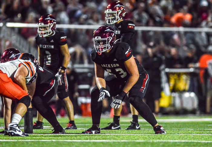 Jackson star offensive lineman Brysen Wessell flips to Mizzou