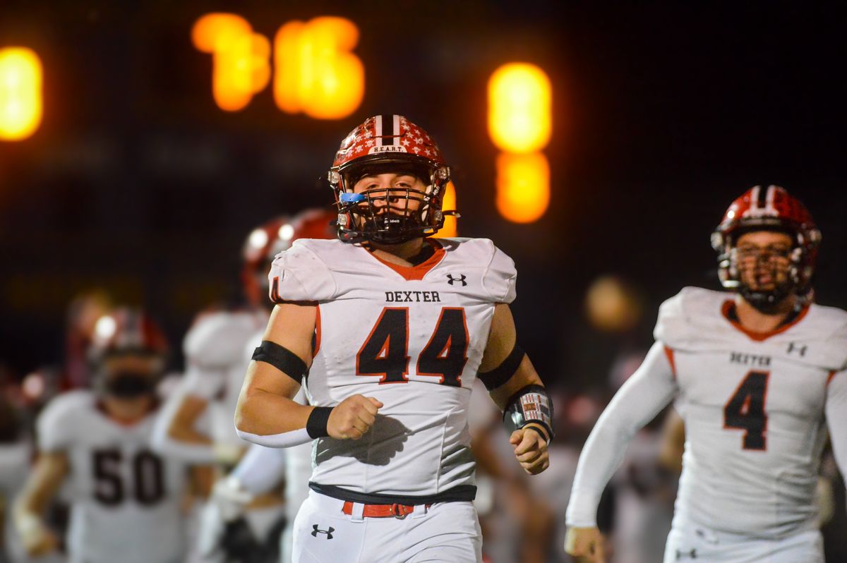 Dexter senior Jason Hervoyavich wins second Semoball Football Team of ...