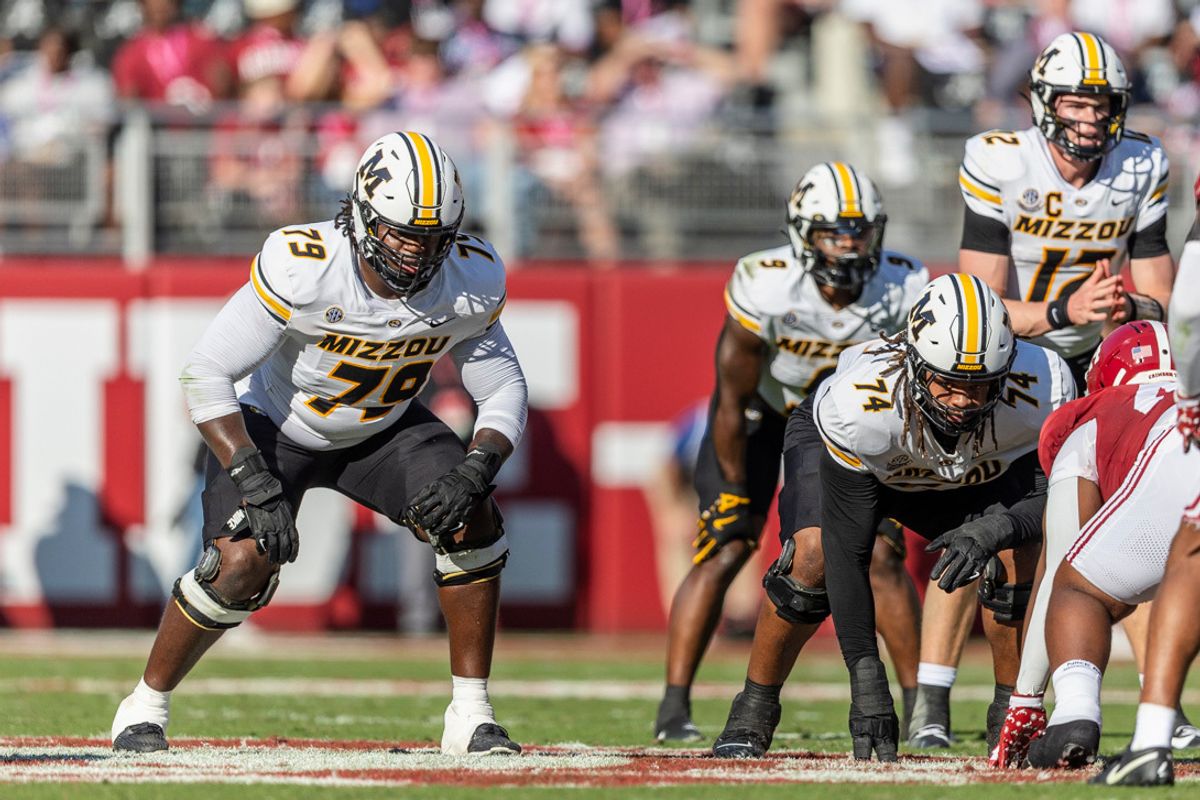 Jets select Missouri offensive tackle Armand Membou with the No. 7 ove...