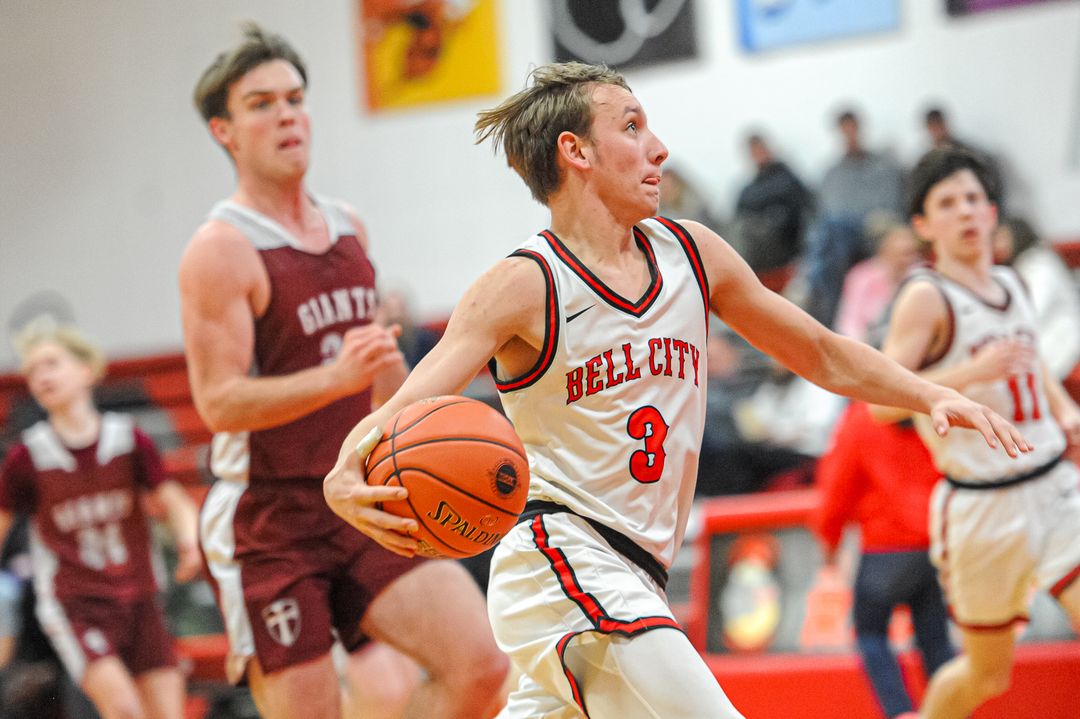 Bell City boys stymie St. Paul in runaway district quarter win