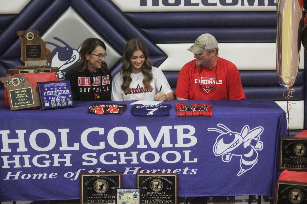 Holcomb's Ella Lemings signs with Mineral Area College