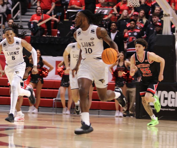 Photo gallery: SEMO men's basketball vs Lindenwood
