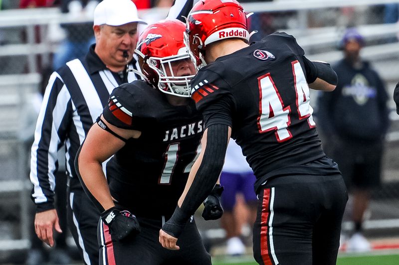 Pandemonium at "The Pit": Jackson football shocks Christian Brothers