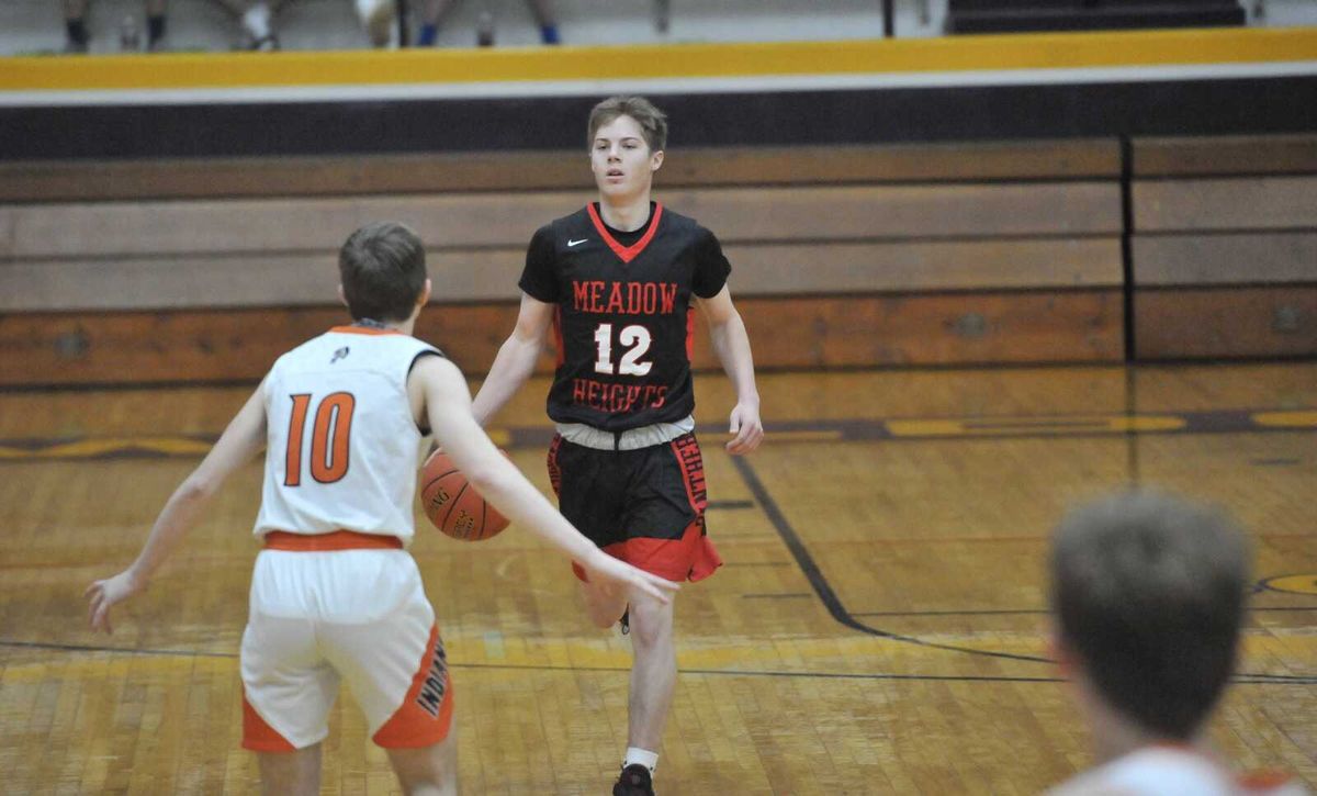 Meadow Heights hoops rides two seniors to another nice season