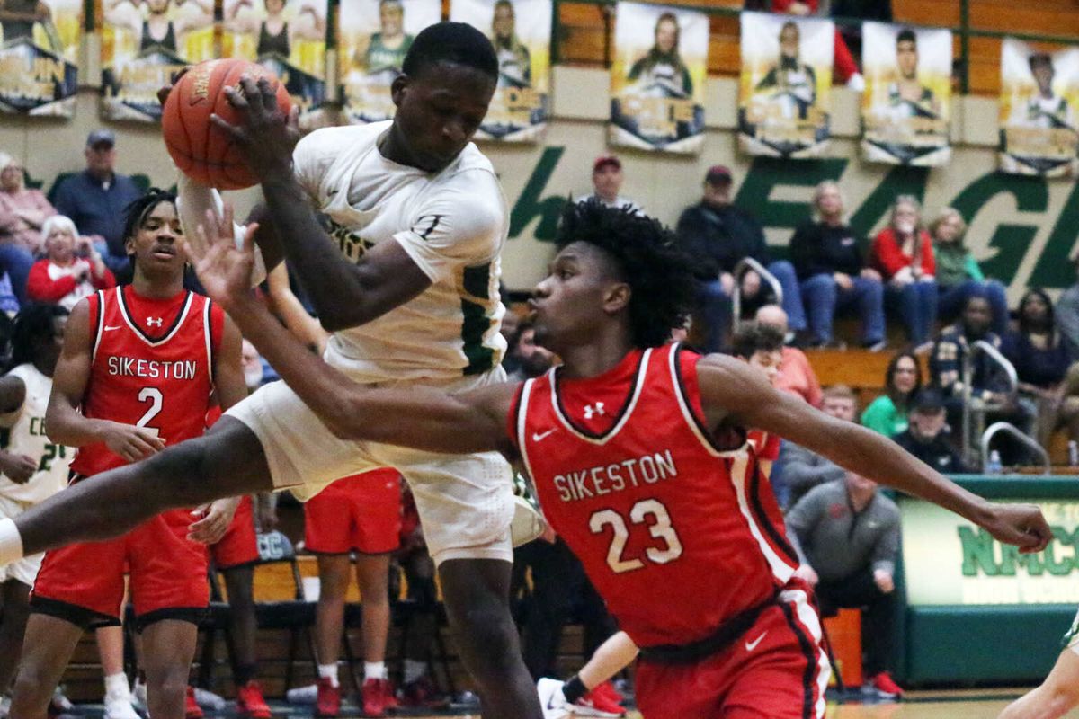 Basketball: Sikeston at NMCC
