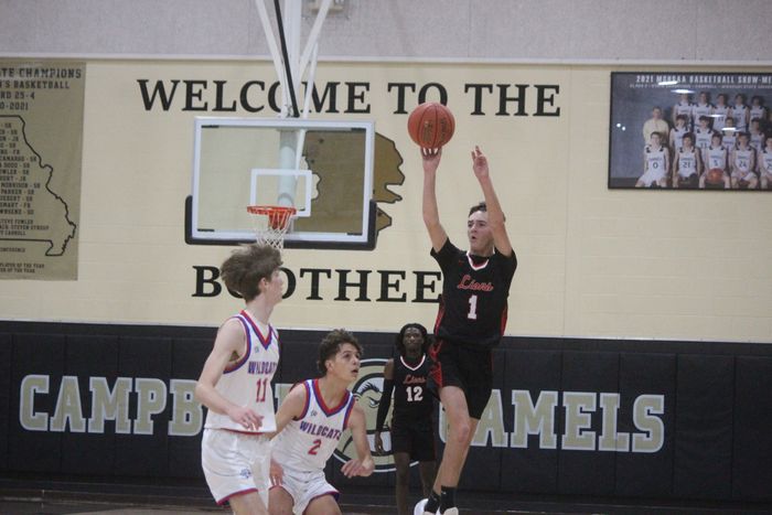 Photo gallery: Cooter powers past Senath-Hornersville for Campbell Chr...