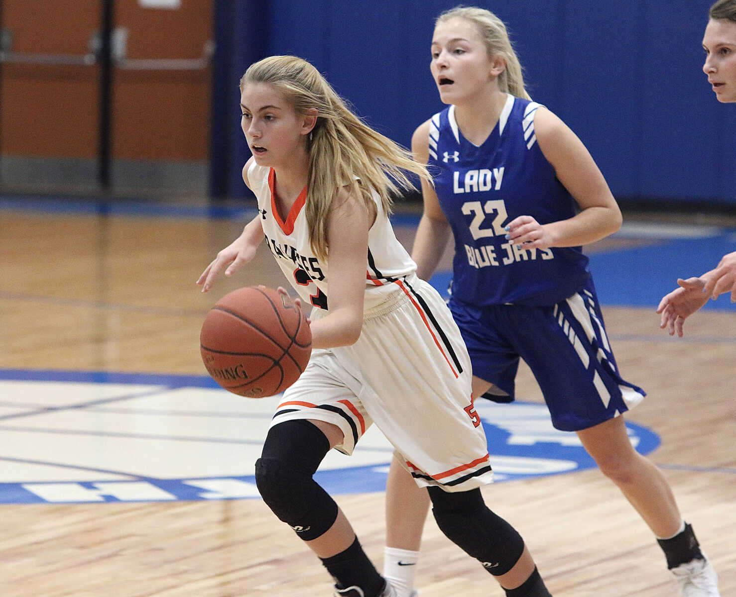 SD GIRLS BBALL PREVIEW: Scott County Central young but returns four st...
