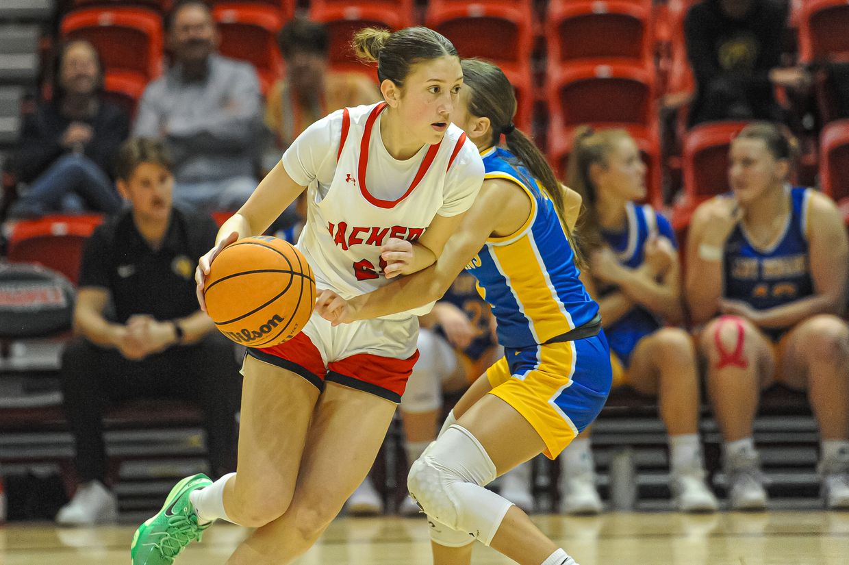 Photo Gallery: Jackson versus St. Vincent, 2025 FSCB Holiday Classic c...