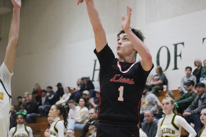 Senath-Hornersville Lions blow past Malden with three-point barrage