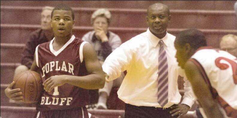 Cape Central’s search ends, tabbing Frazier as next head boys basketba...