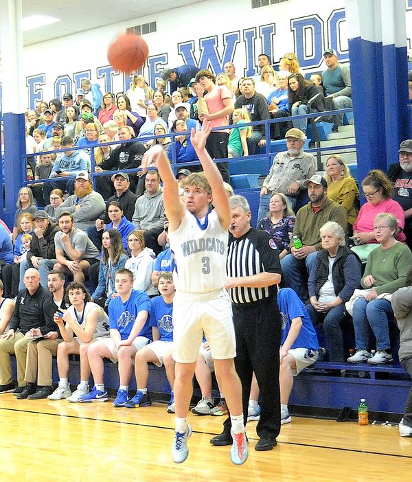 Leopold Wildcats roar back from 14-Point deficit to defeat Oran Eagles...