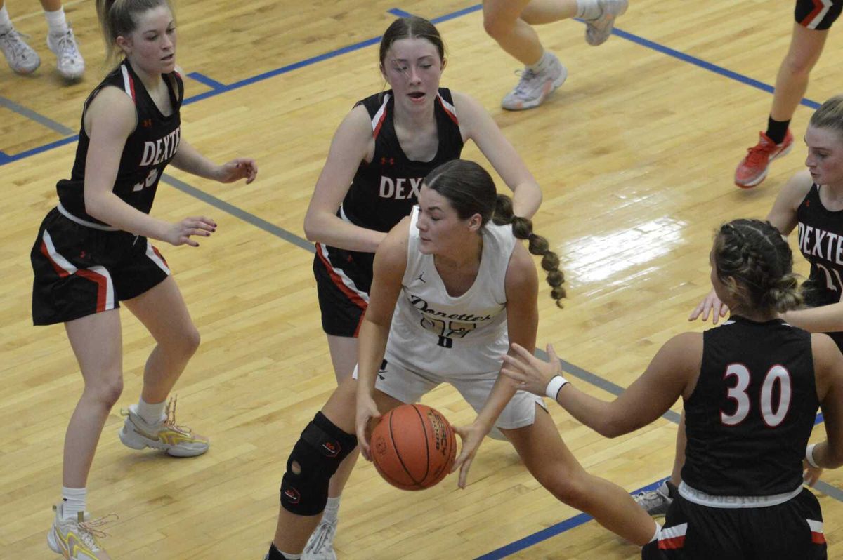 C4D1: Doniphan’s second half propels them to win over Dexter