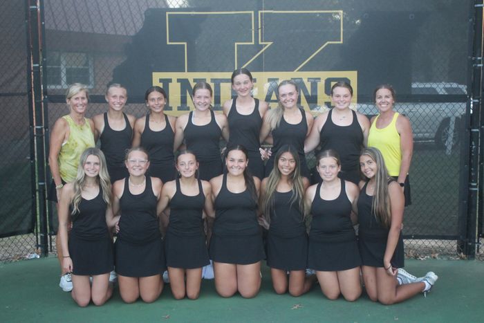 Kennett-Holcomb tennis honors seniors in home finale against Frederick...