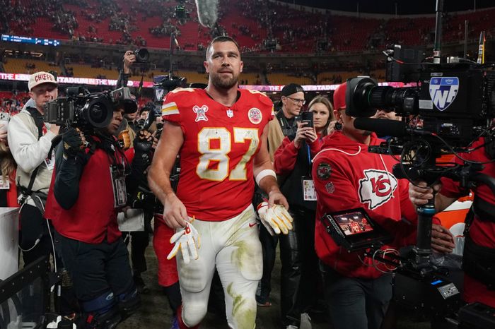 Travis Kelce's emotional night at Arrowhead Stadium may be his last wi...