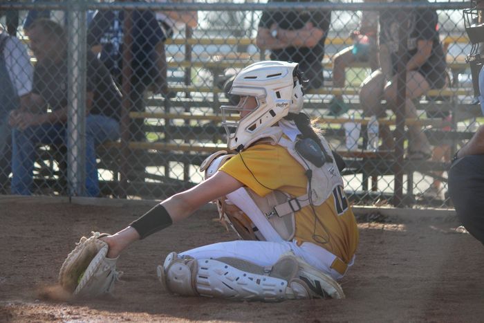 Avery Payne fans 12 as Kennett softball blanks Scott City 10...
