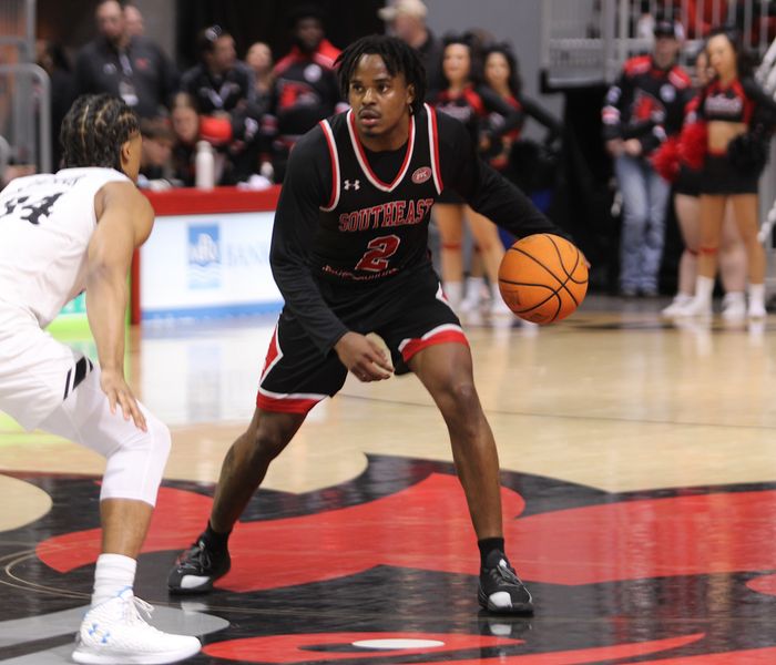 Photo gallery: SEMO men's basketball vs Lindenwood