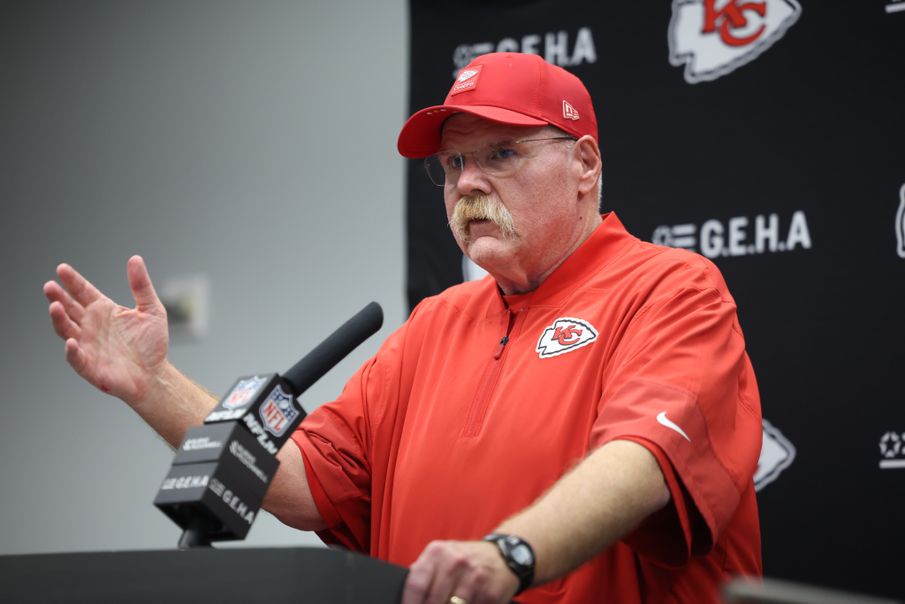Andy Reid defiant as Chiefs' playoff hopes dwindle after Thanksgiving ...