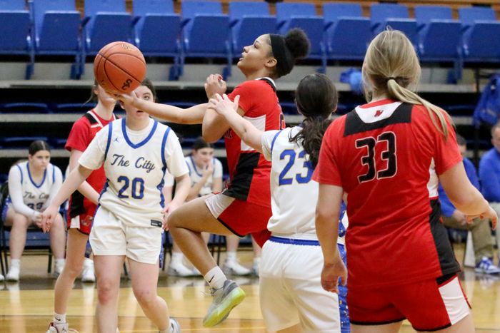 Scott City spreads minutes on Senior Night while East Prairie focuses ...