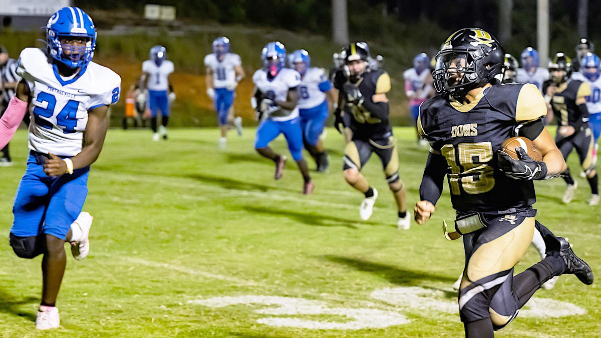 Special teams power Dons past Granite City