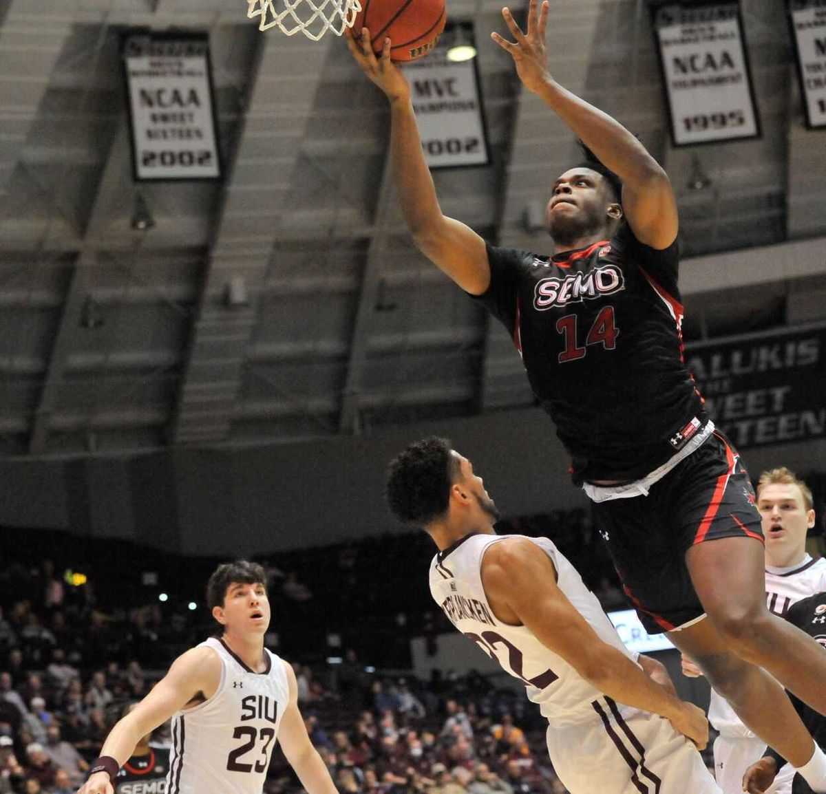 SEMO hoops opens practice with 'BIG' questions