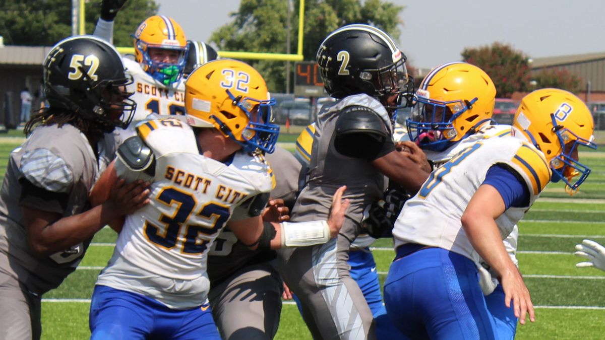 Father Tolton dominates Hayti in Columbia