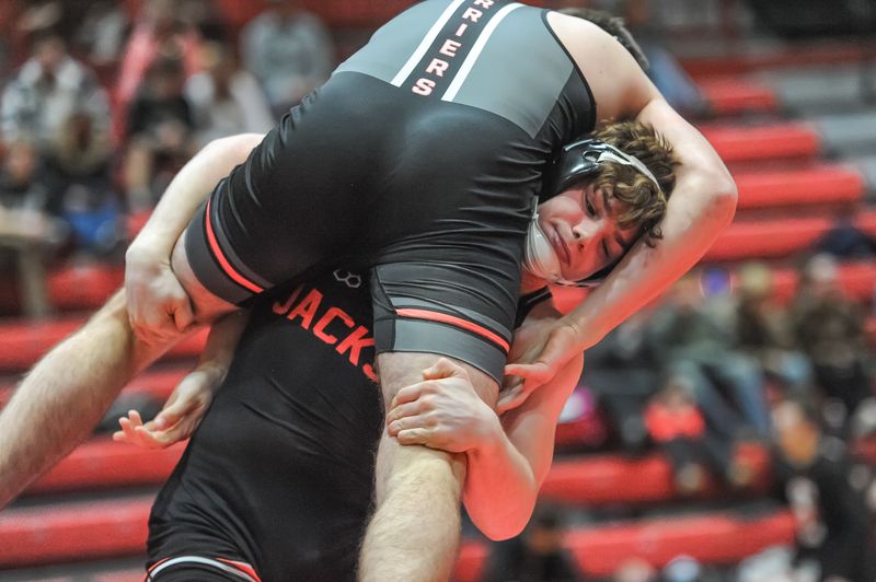 Jackson boys dominate Missouri-Illinois Challenge at home