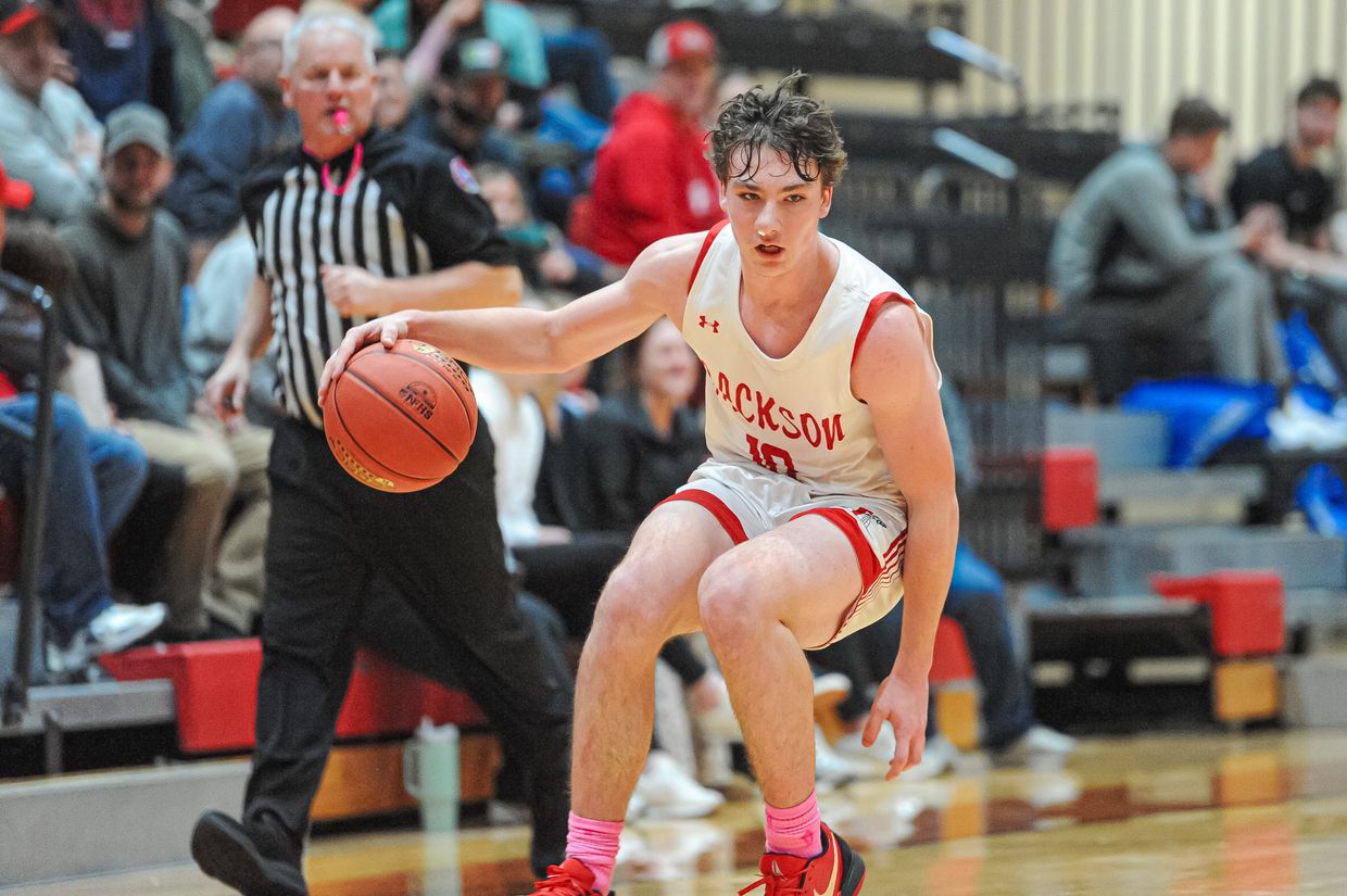 Semoball Boys Basketball Top 10, Feb. 2: Shocking upset sees...