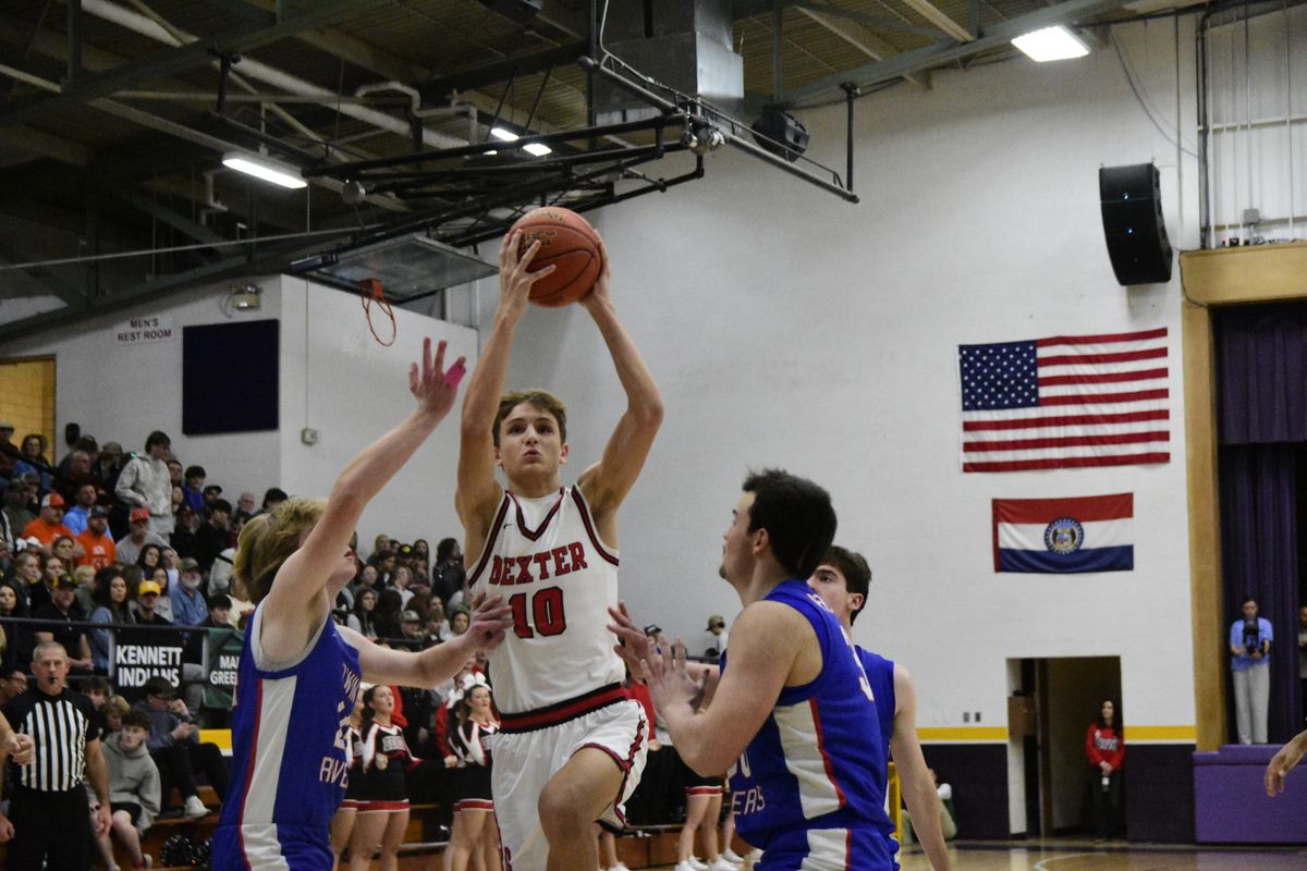 Dexter secures third place in BCT with win over Twin Rivers