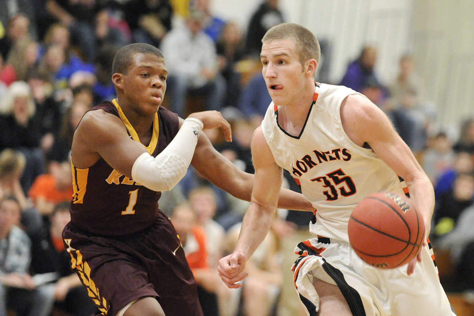 Oran Invitational - Advance vs. Kelly basketball