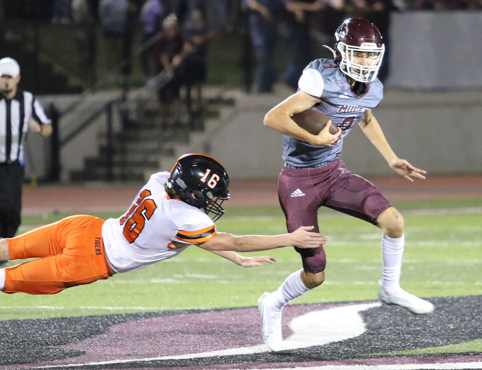 Poplar Bluff heads to The Pit looking to find end zone