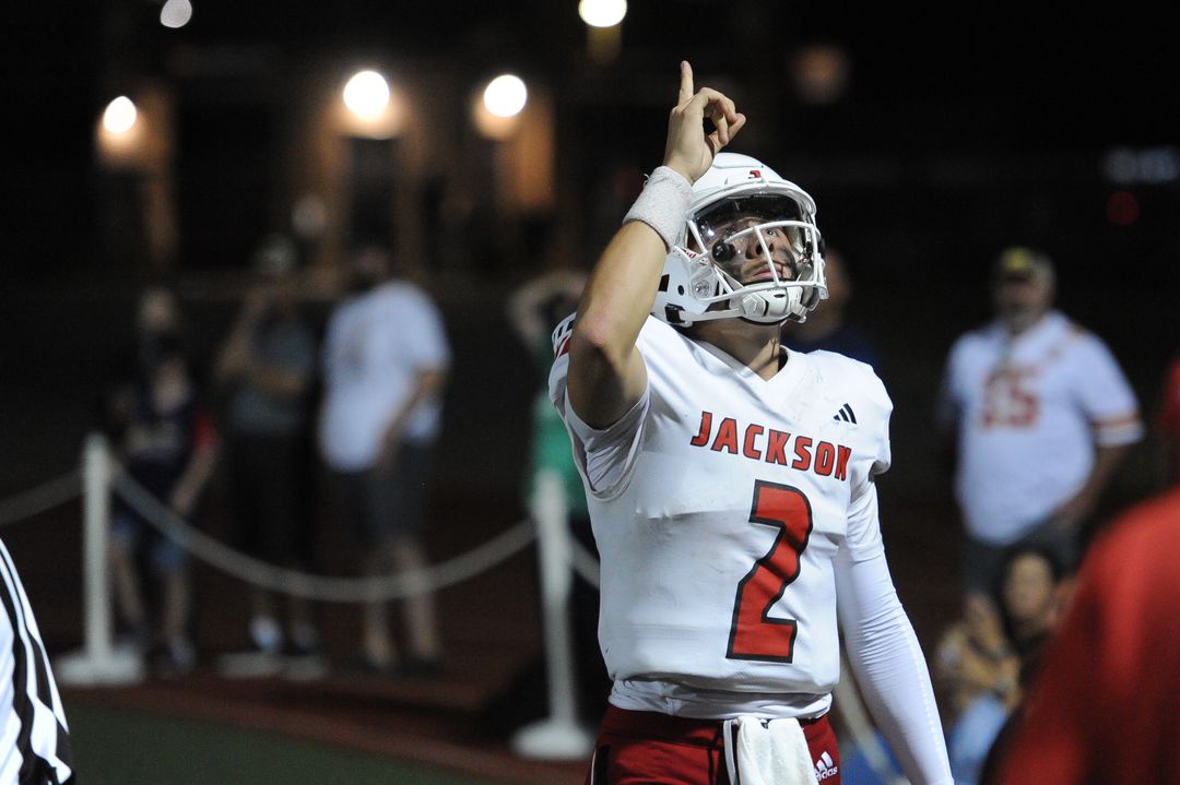 Parsons' breakout leads crushing Jackson victory at Farmington