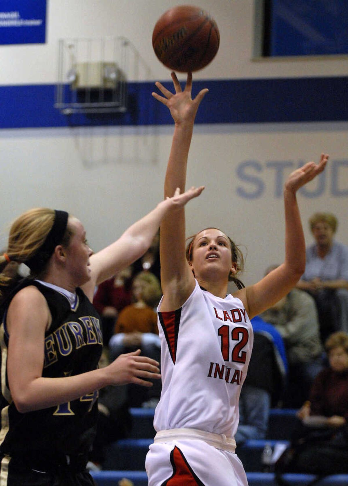 Jackson vs. Eureka girls basketball