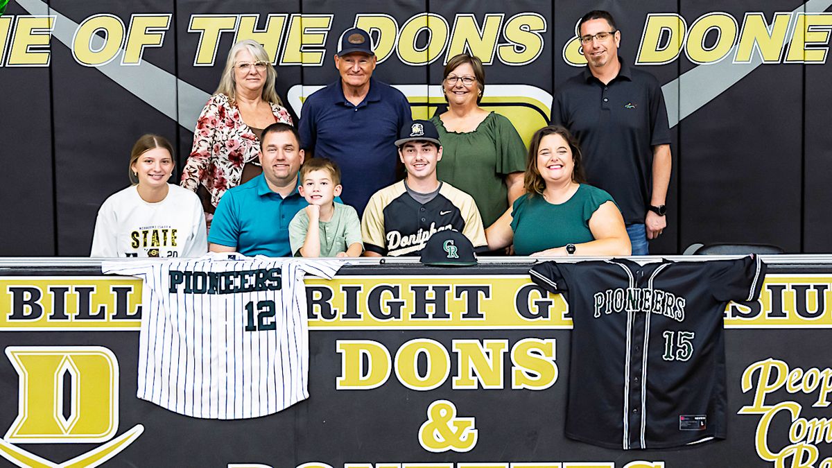 Willcut to play baseball at Crowley's Ridge