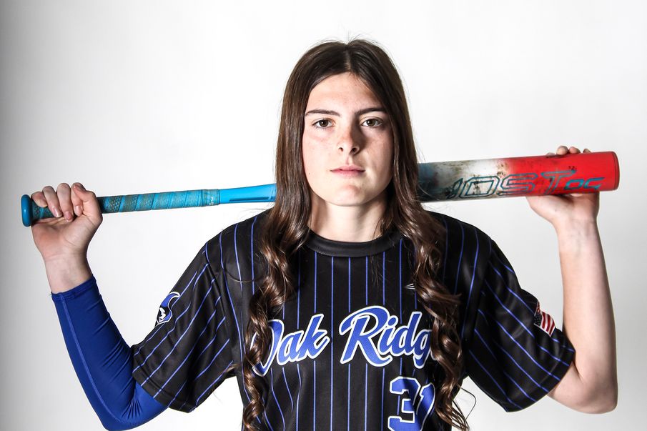 From phenom to superstar: Deckerd taking Oak Ridge softball ...