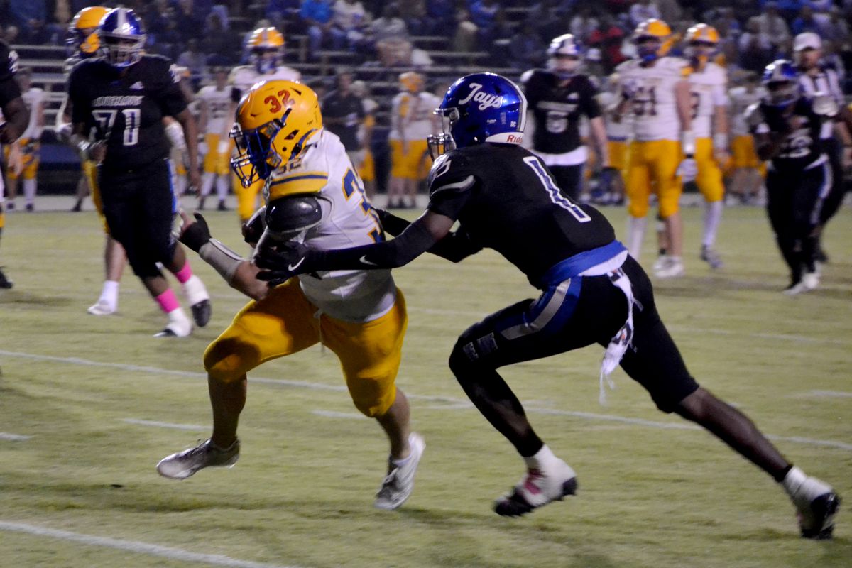 Scott City’s ground game, turnovers sink Charleston 49-6