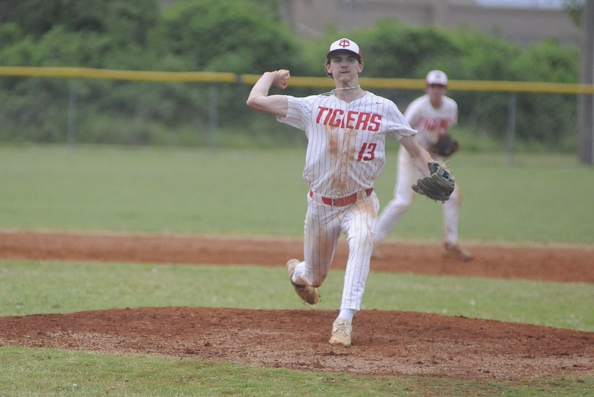 Middleton strong on the mound again for streaking Tiger BB