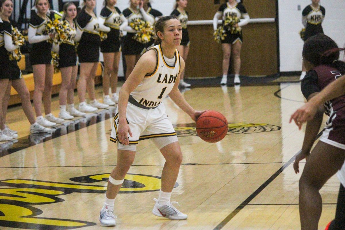 Edwards drops 34 as Kennett rolls past Poplar Bluff at home