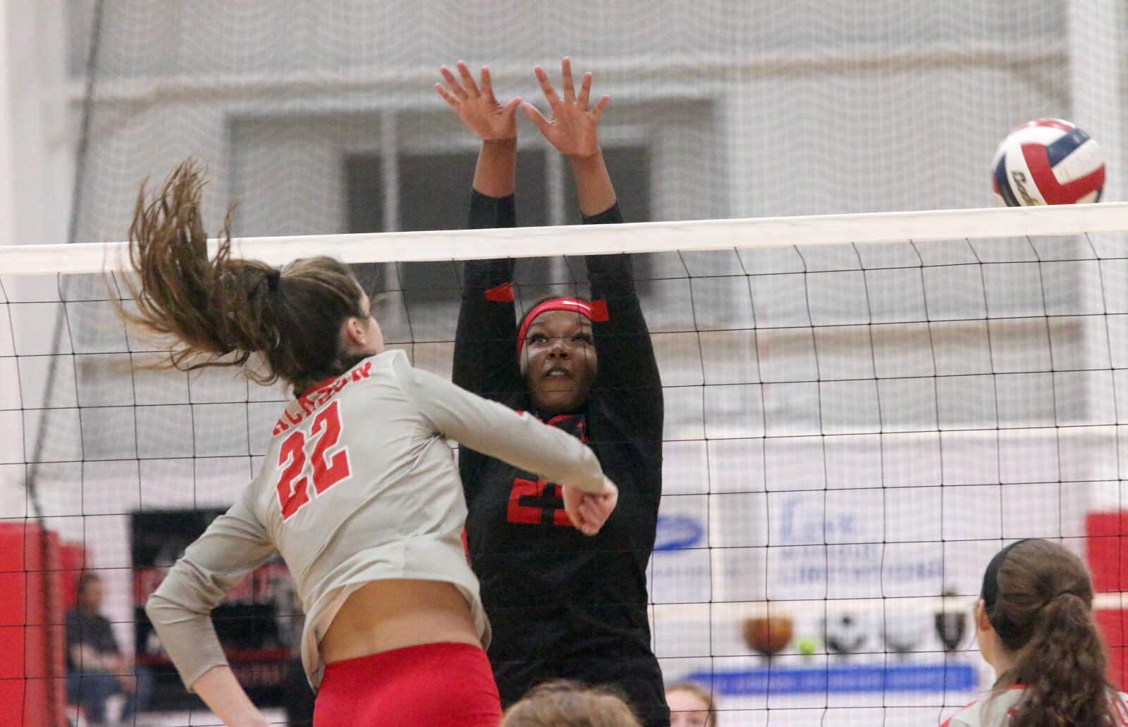 Volleyball: SEMO Conference Tournament - North Pool