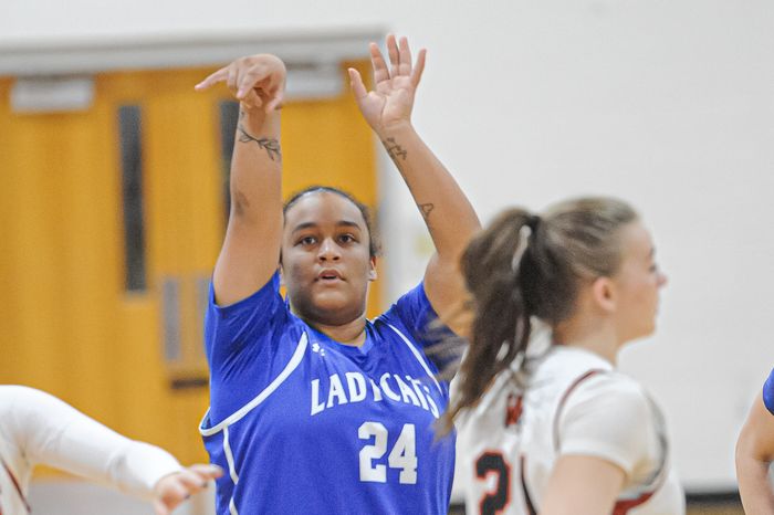 Delta girls final-four bound with rout of Walnut Grove