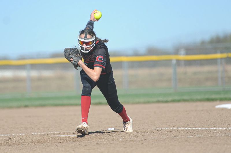 Red Devils softball returns with stocked cast, poised for state glory