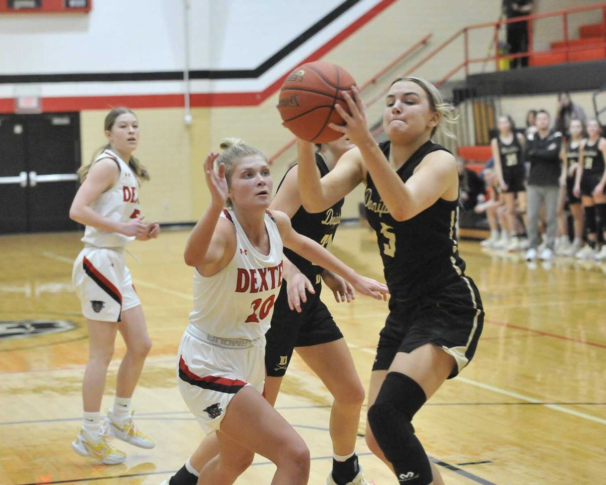 Doniphan GBB vs. Dexter
