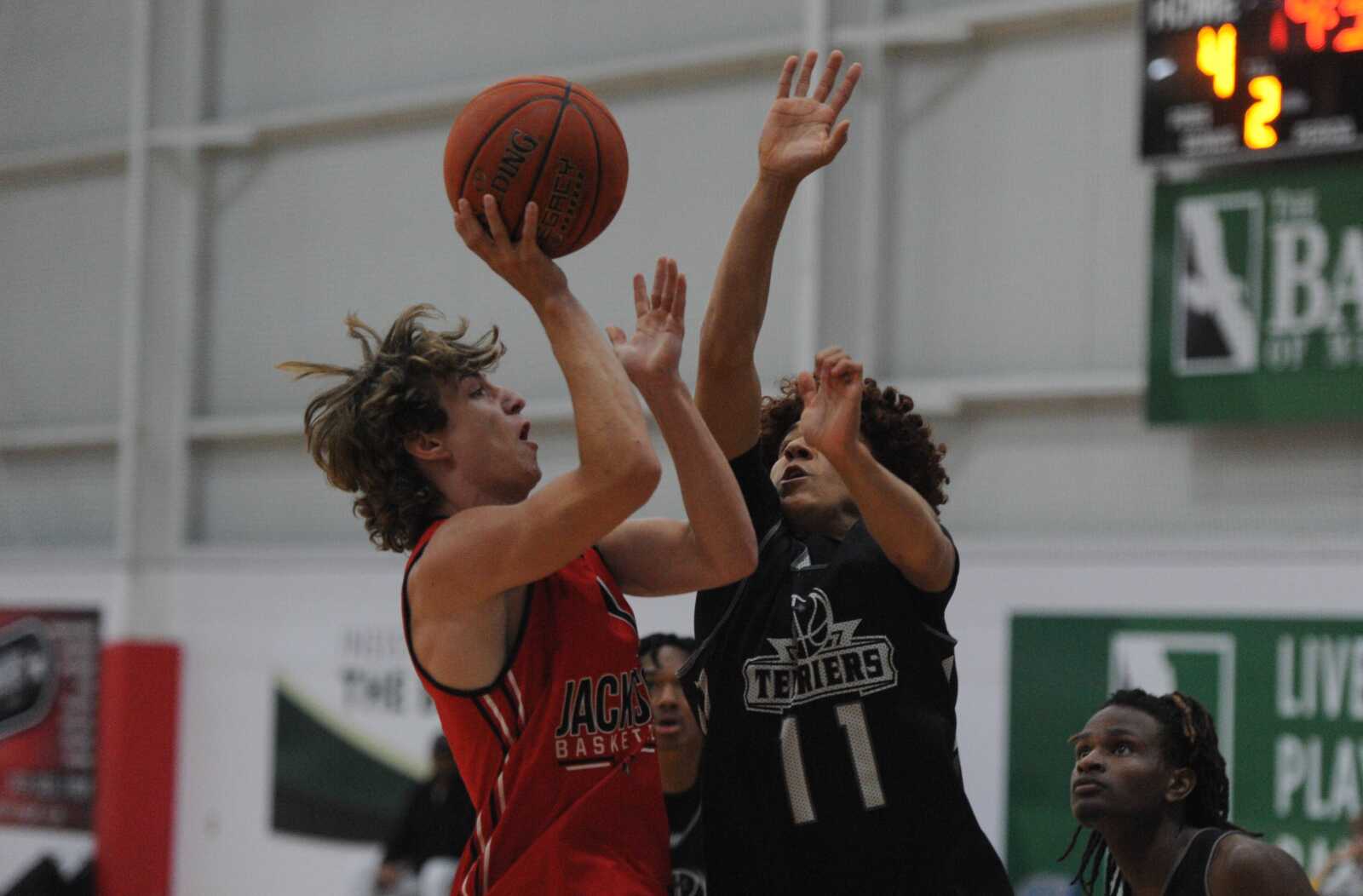 Finally in its backyard, Jackson basketball opens Heartland Shootout
