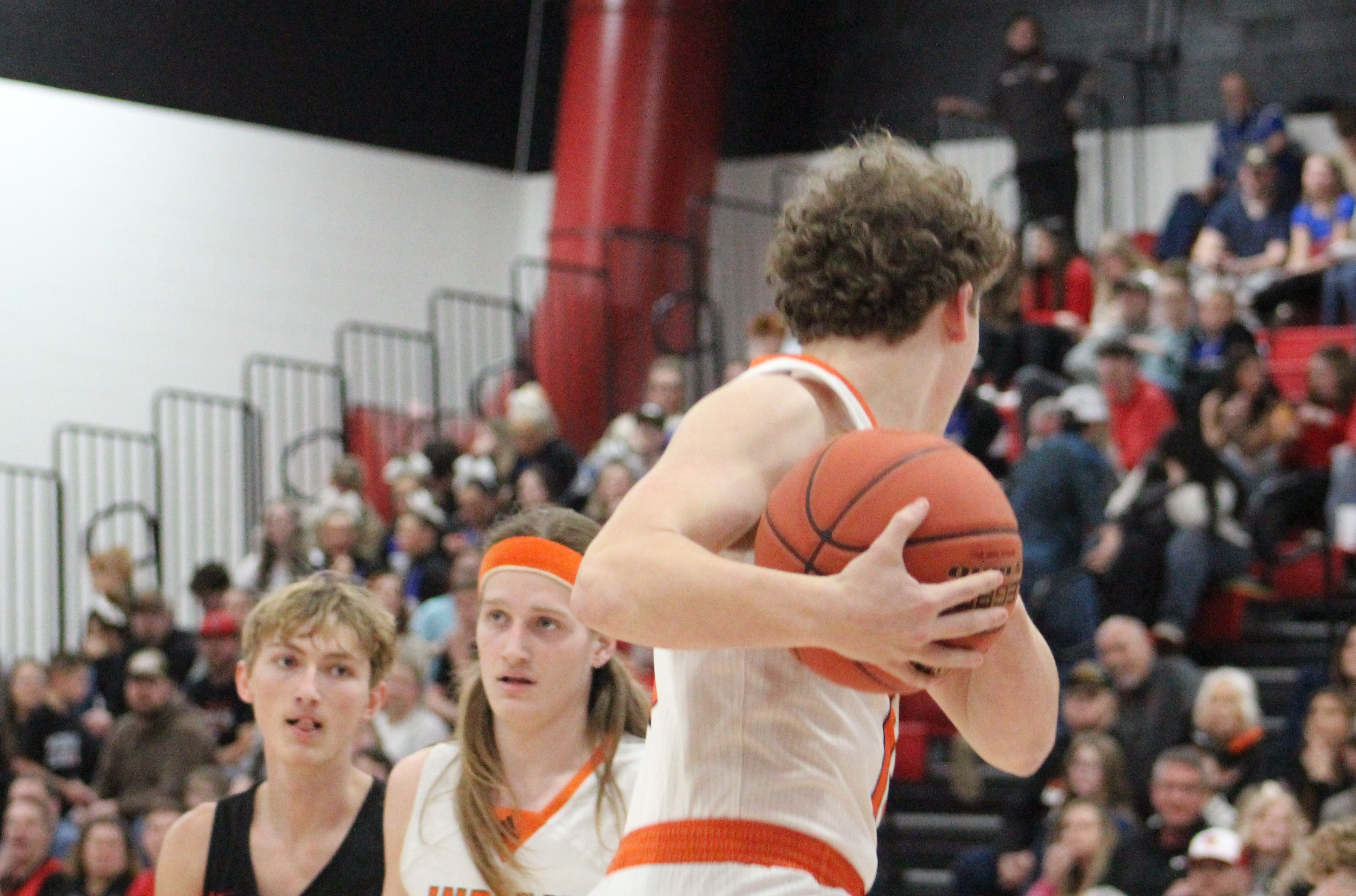 Puxico rebounding its way to yet another tourney title
