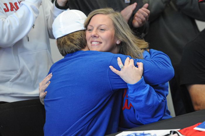 Jackson's Carter signs baseball NLI with Missouri State-West Plains