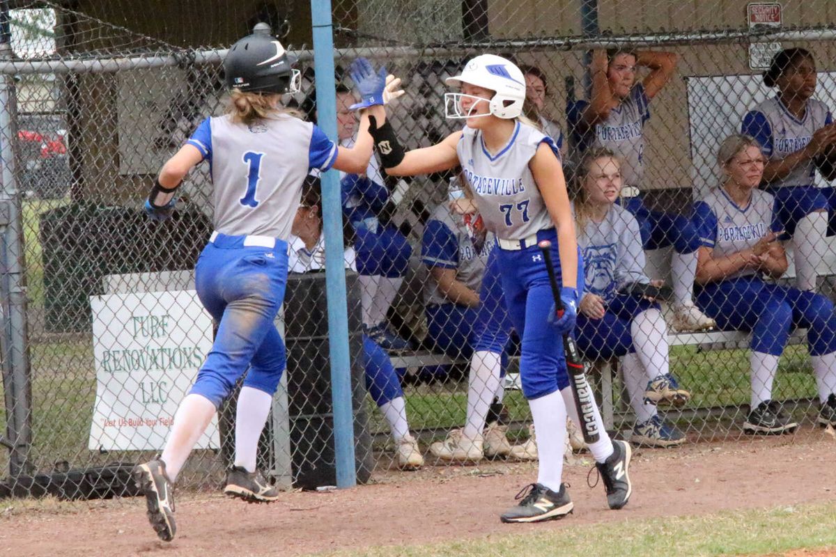 Portageville swings for the fences in 10-0 win over Dexter