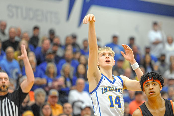 Photo gallery: St. Vincent vs. Puxico, C2 sectional boys bas...