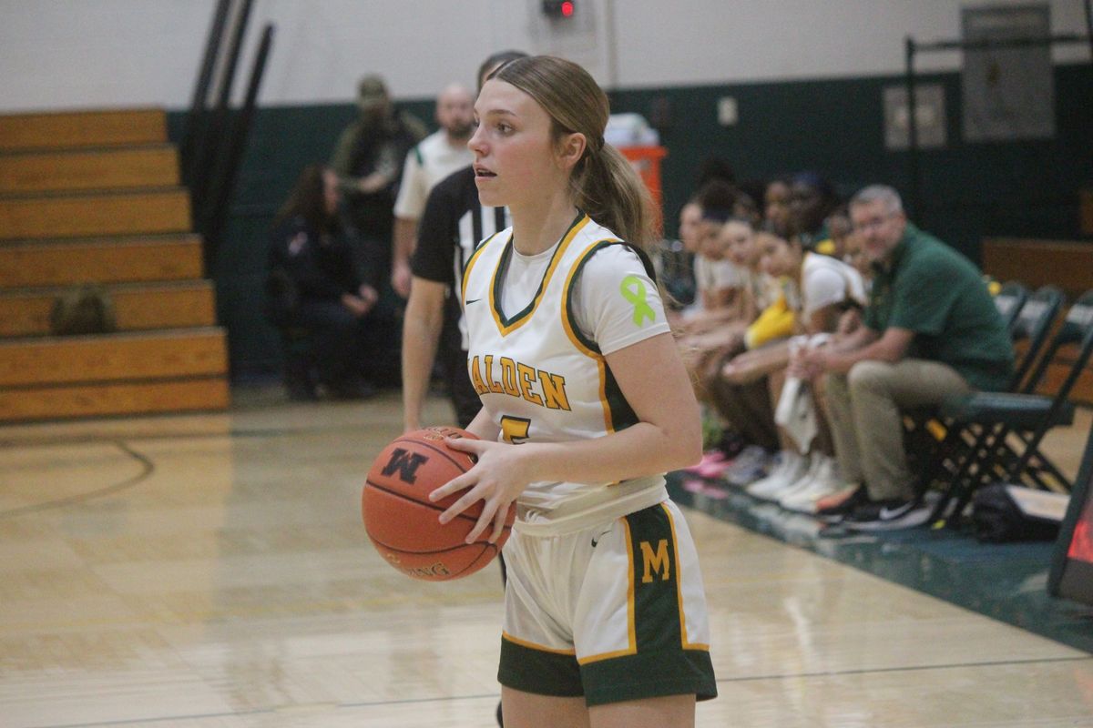 Photo gallery: Malden girls lock down South Pemiscot in 60-2...