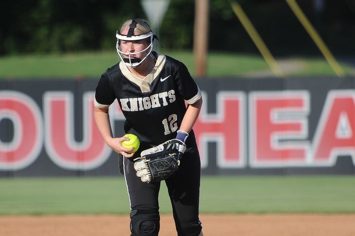 Kelly softball pushes past Farmington 6-4